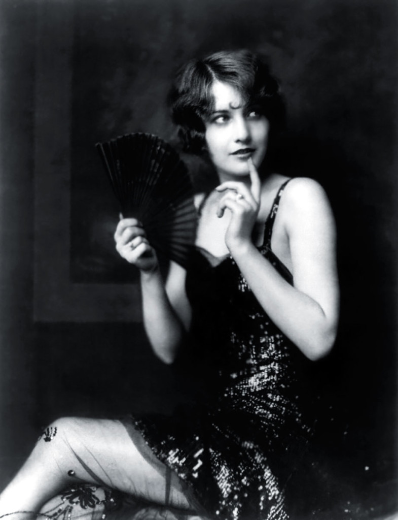 Inside a 1920s Chorus Girls Dressing Room - Glamour Daze