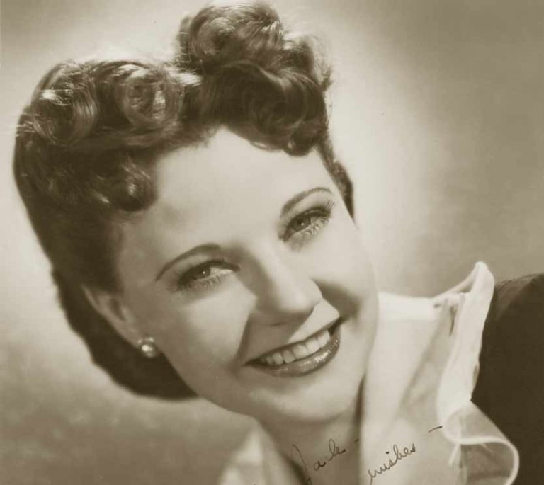 1940s Hairstyle - Copy The Top Hairdos of 1941 - Glamour Daze