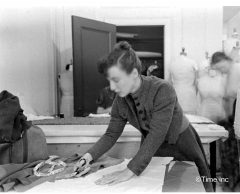 Elizabeth Hawes - The Fashion Anarchist - Glamour Daze