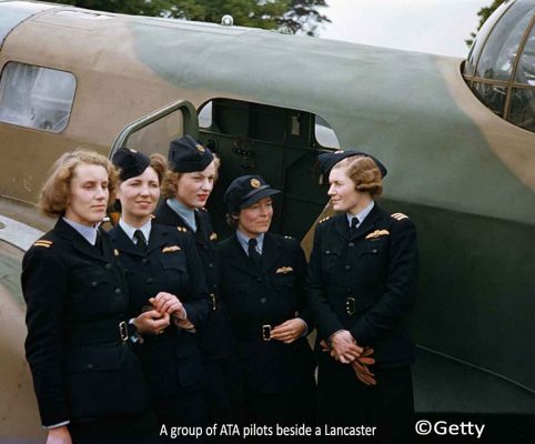 Women in Uniform in World War Two - Glamour Daze