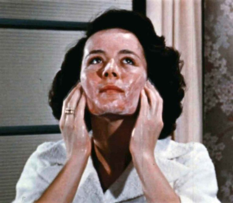 Evolution Of Women’s Skincare - Glamour Daze