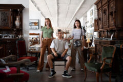 Timeless Trends: How Vintage Fashion Inspires College Students ...